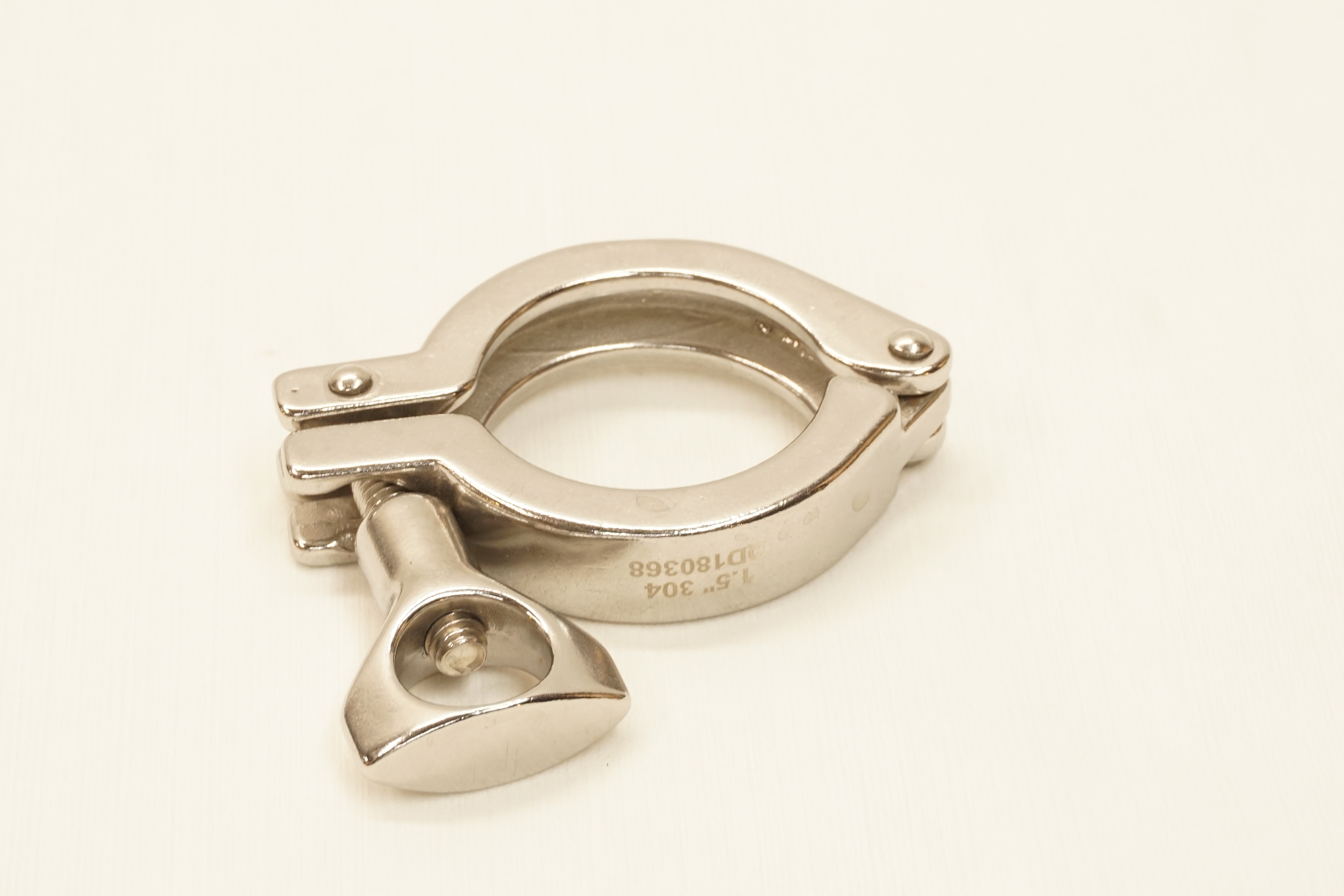 Tri Clover Clamp - 304 Stainless Steel 1.5 Tri Clover Clamp - 304 Stainless Steel 1.5
